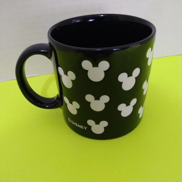 Disney | Kitchen | Disney Print Ceramic Mug | Poshmark
